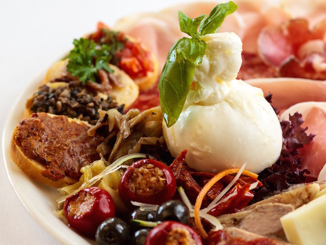 Restaurant review: Italian dining spot La Barca Ristorante & Wine Bar ...