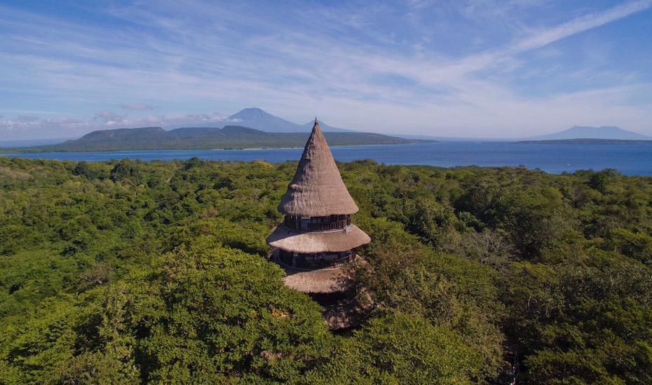 Take a holiday on Menjangan, a small atoll off the coast of Bali's mainland